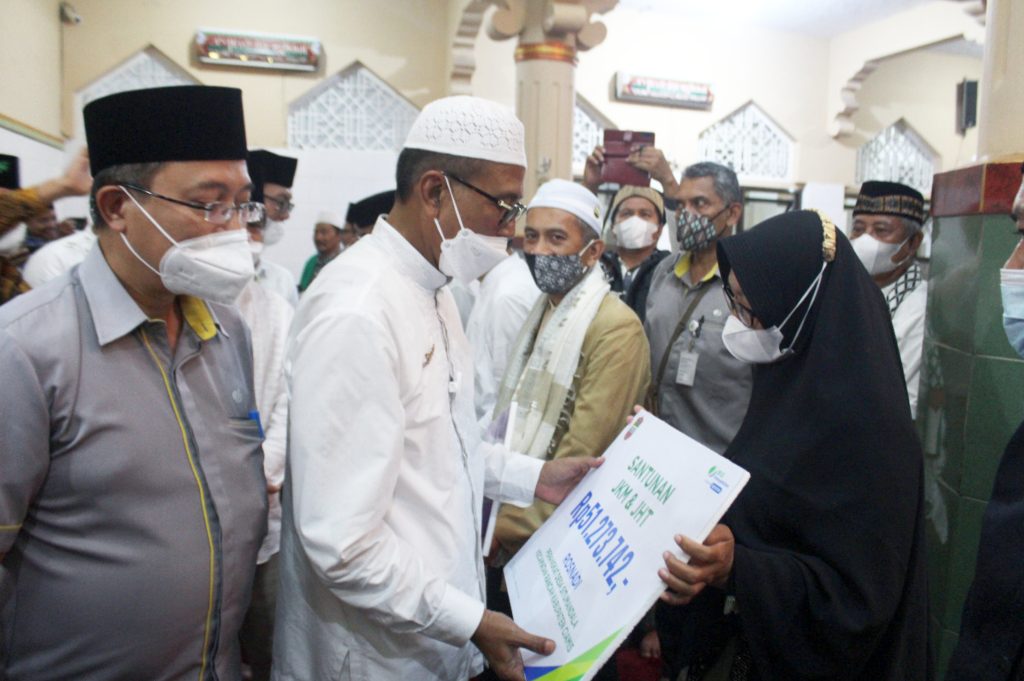 Tarling di Masjid Besar Rancah, Bupati Ciamis Serahkan 19 Unit Sepeda ...